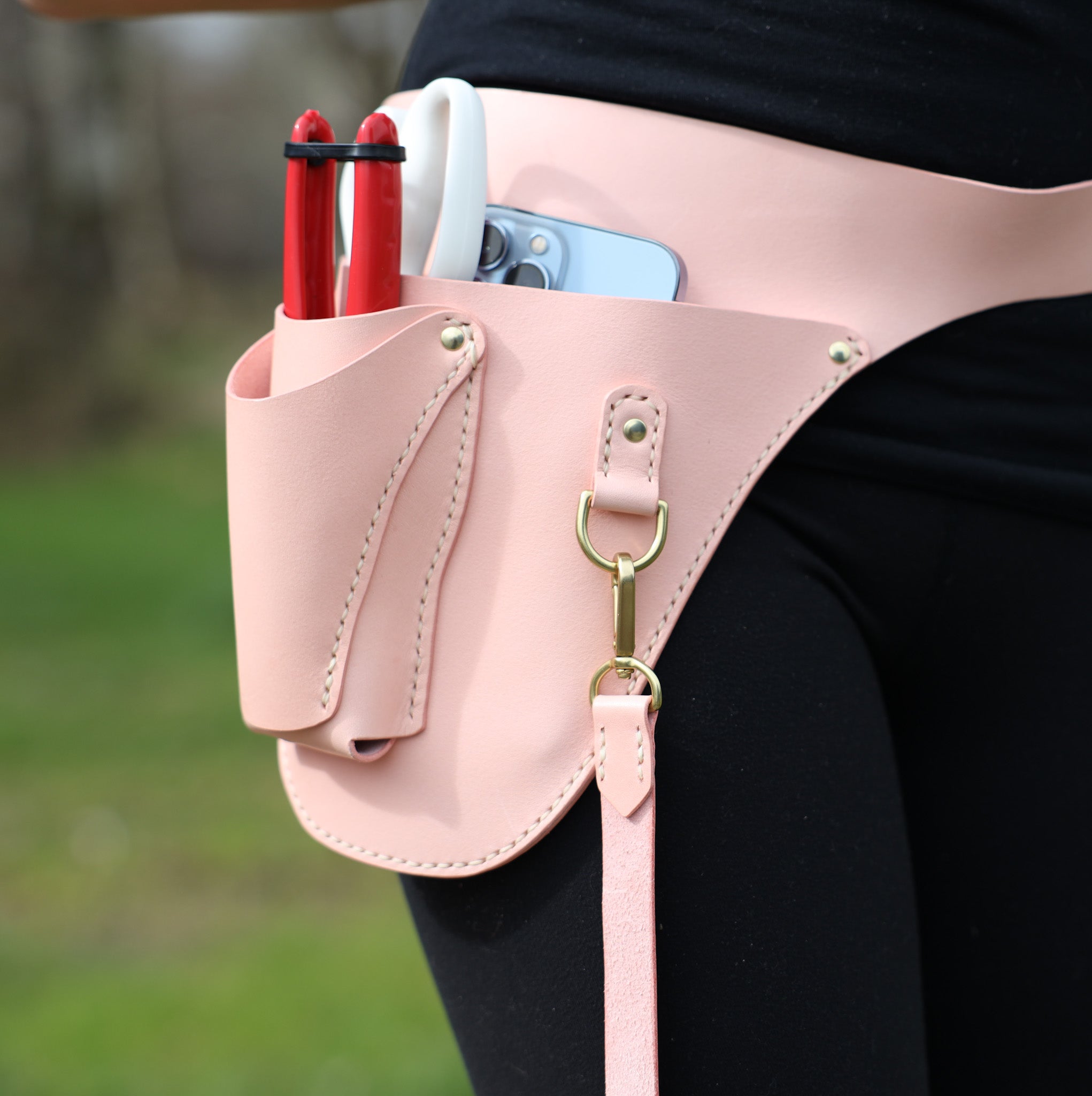 Pink Farmer-Florist Tool Belt – Flower People